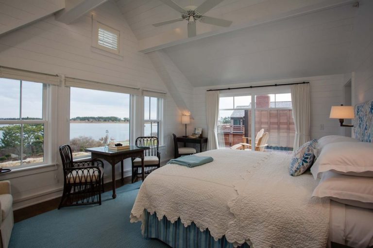 Gallery - Weekapaug Inn