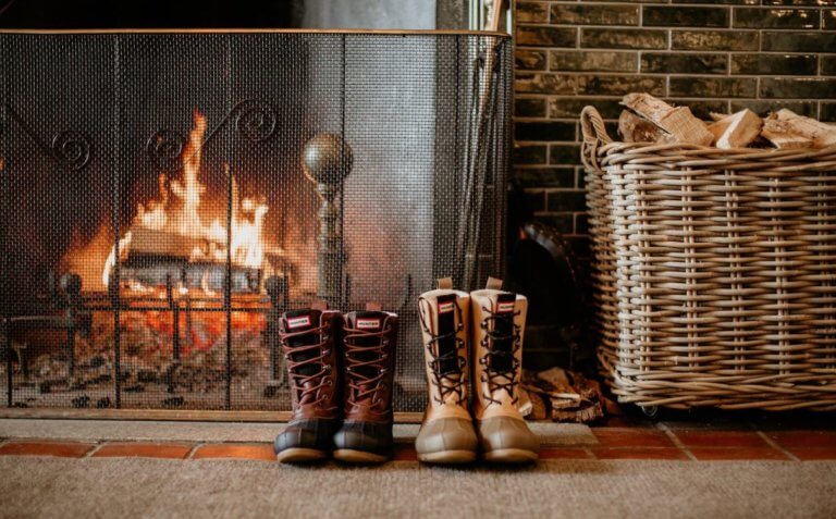 Home - Weekapaug Inn